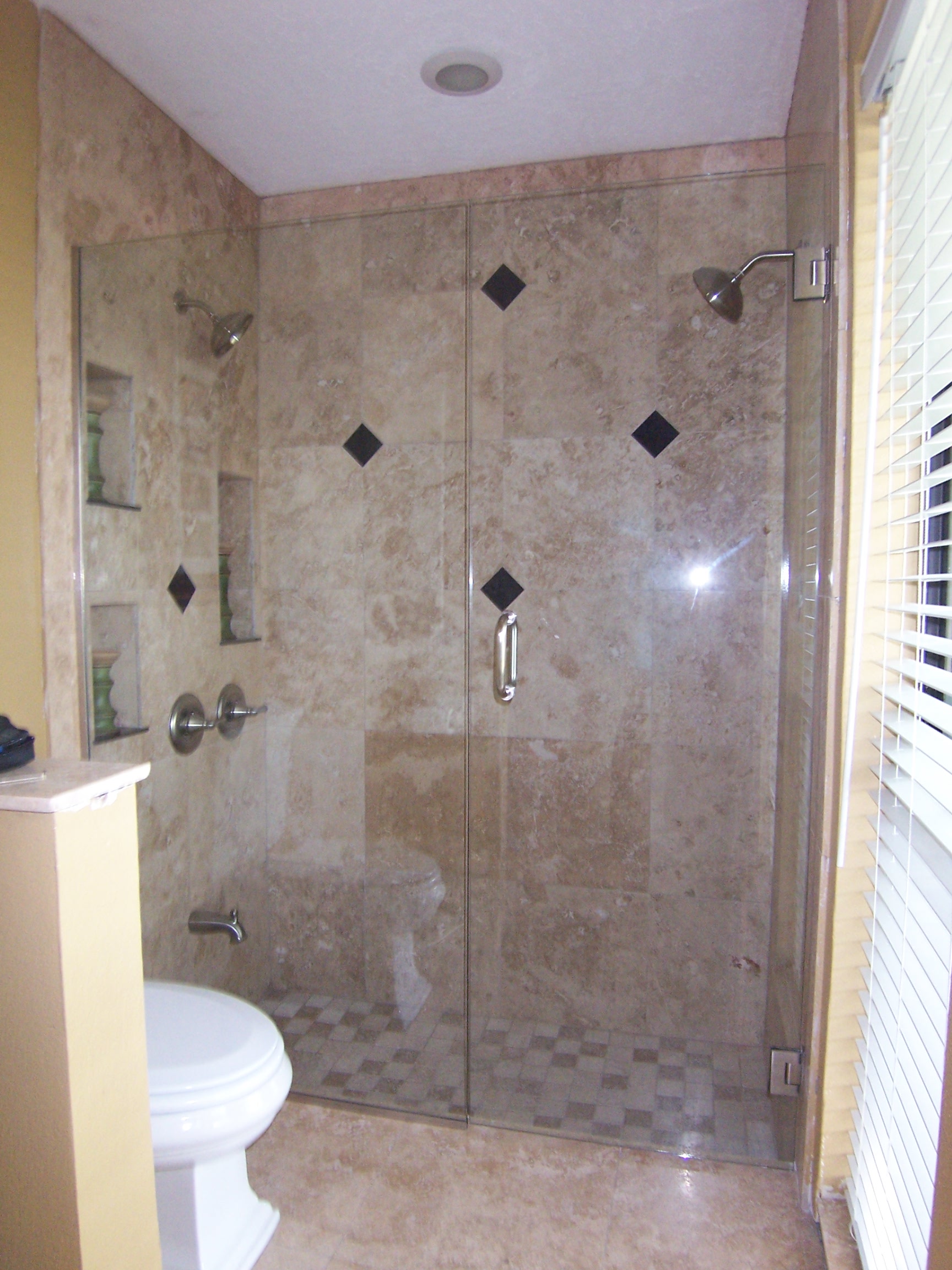 Inline Panels & 3/8" Frameless Glass Shower Doors in Orlando