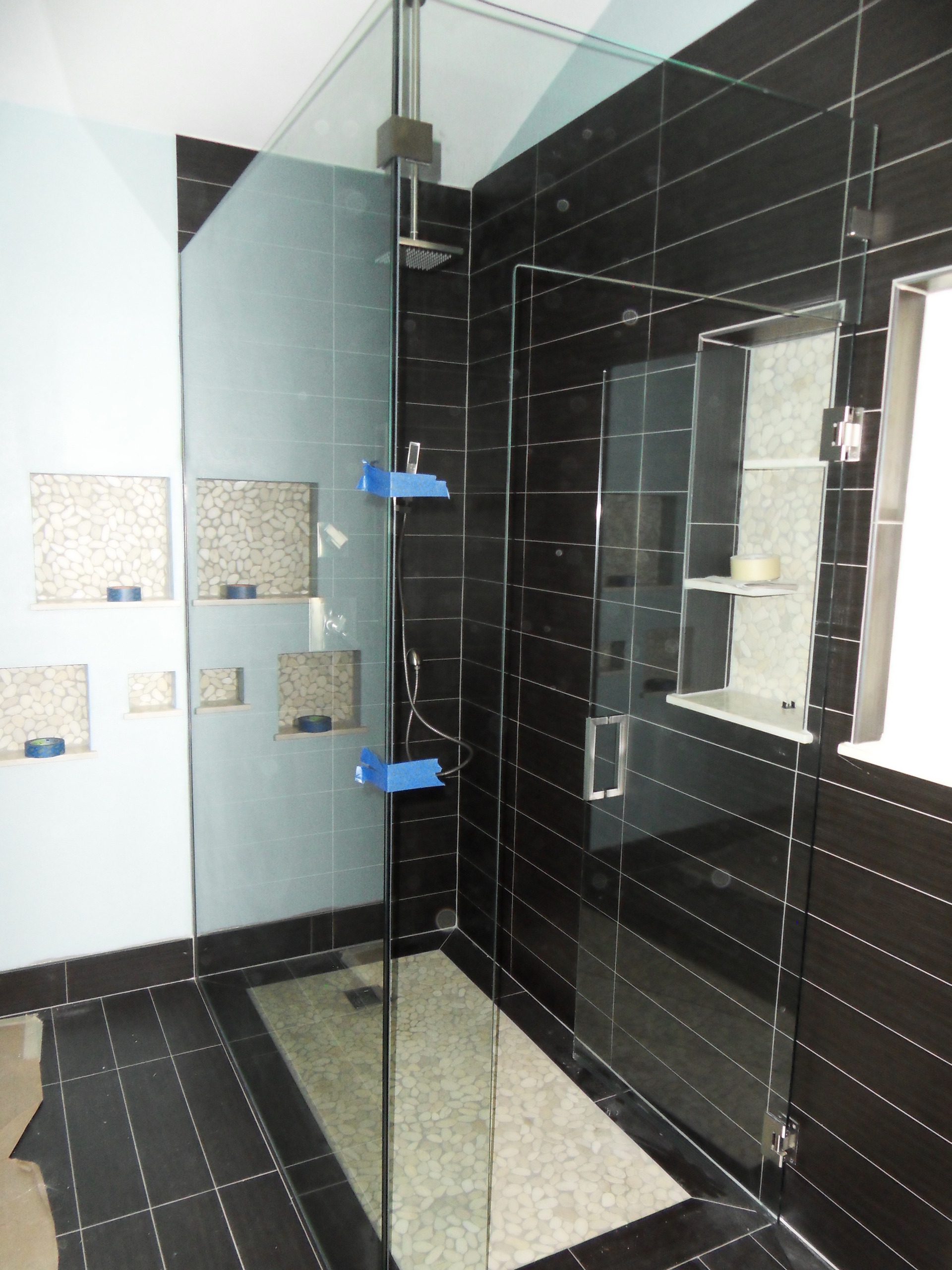 Inline Panels & 3/8" Frameless Glass Shower Doors in Orlando