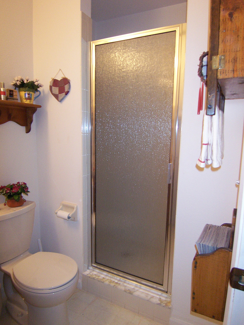 View Our 1/4" Semi Frameless Door Panels Gallery | Call 407-831-3383